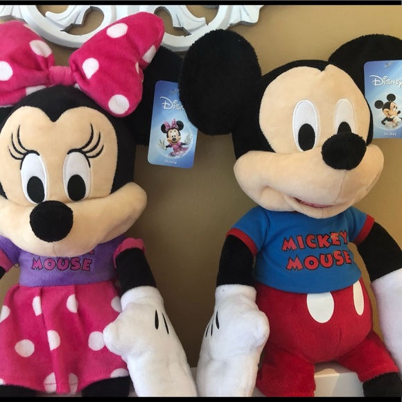 Accessories | Disneys Minnie Mouse Mickey Mouse Set 215 | Poshmark